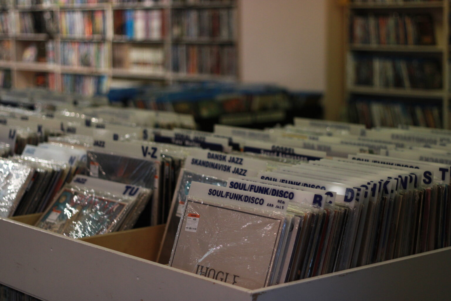 Vinylpladens tilbagekomst i den digitale tidsalder